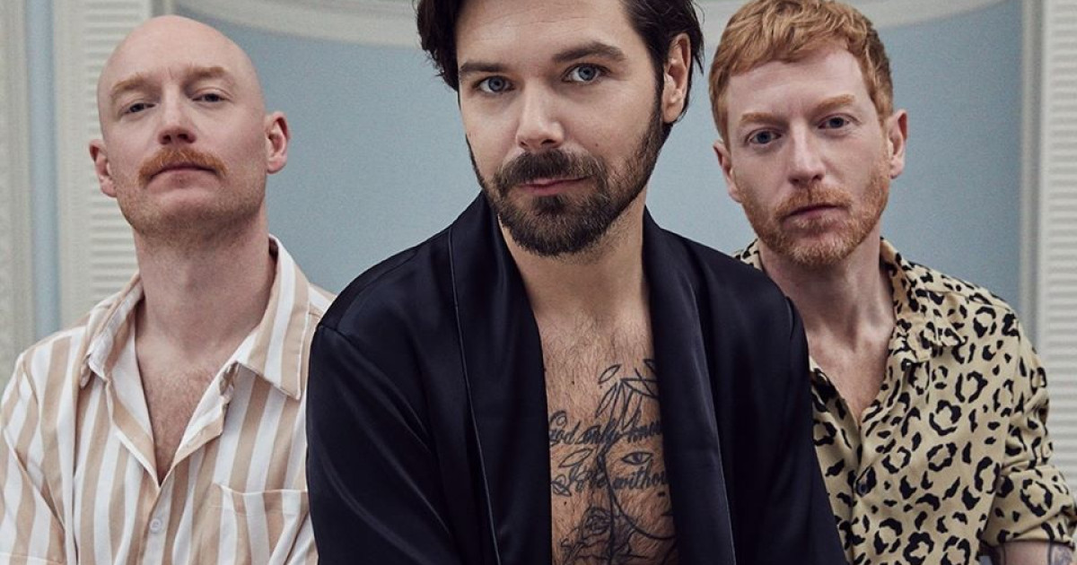 Jim spreekt Jimbo van Biffy Clyro over hun live album, de tour, en De ...